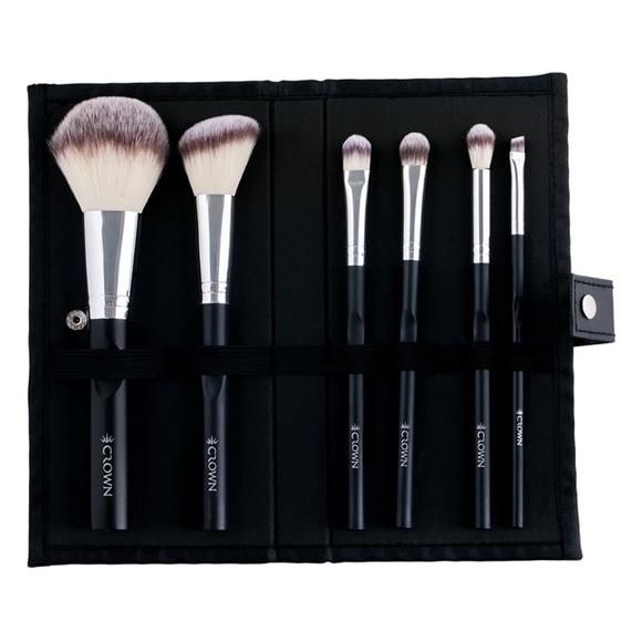 Crown | Makeup | Crown Brush 6 Piece Set Limited 75 Profession | Poshmark